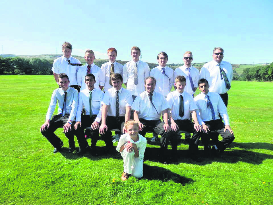Young cricketers clinch success - Saddleworth Independent