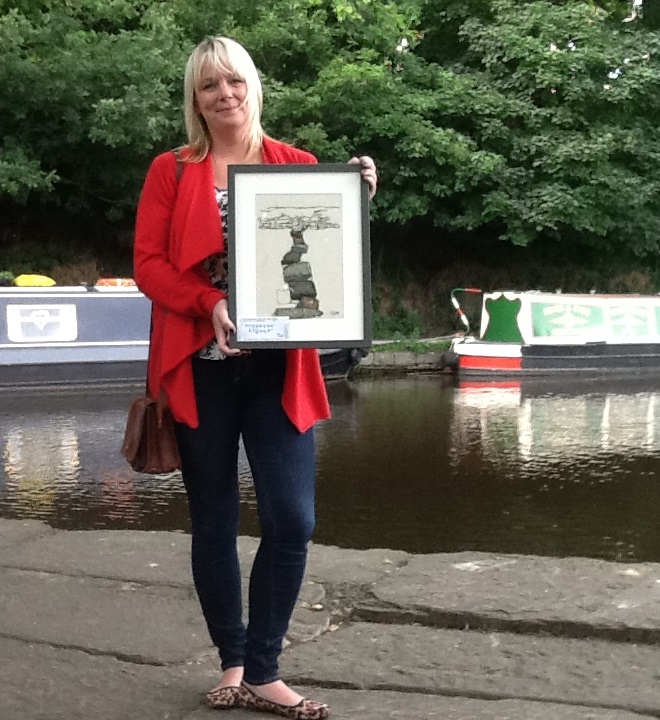 Artist weaves her magic - Saddleworth Independent