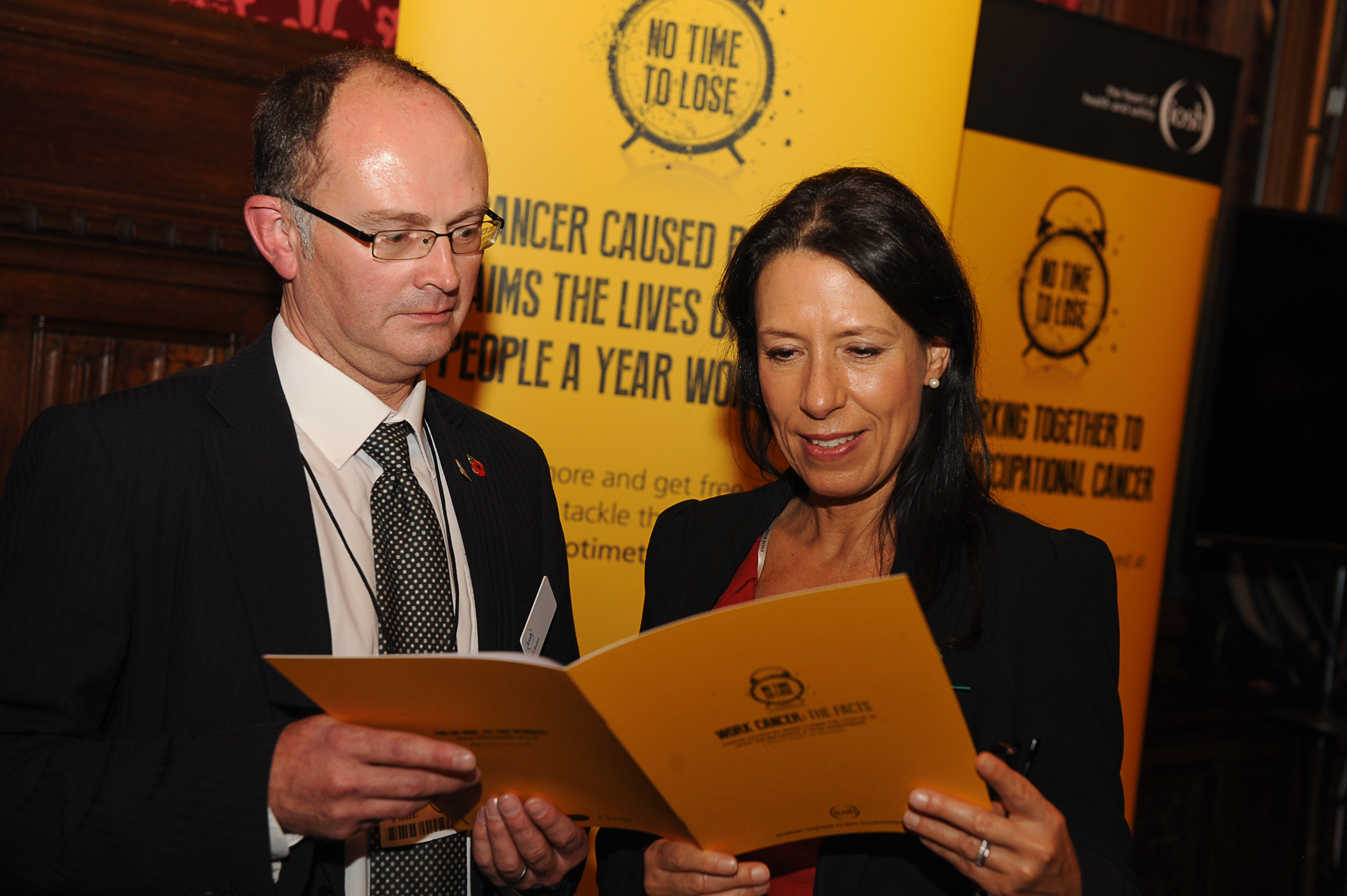 Oldham East and Saddleworth MP backs drive to cut work-related cancers ...