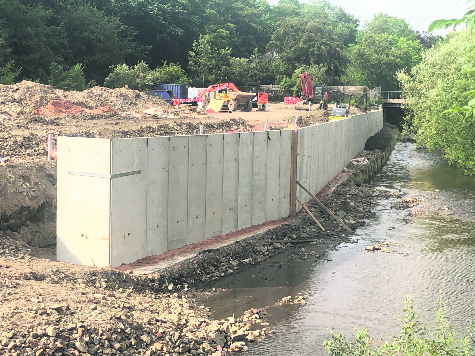 Canal Water Retention Wall Concrete Retaining Wall, Trent & Mersey...