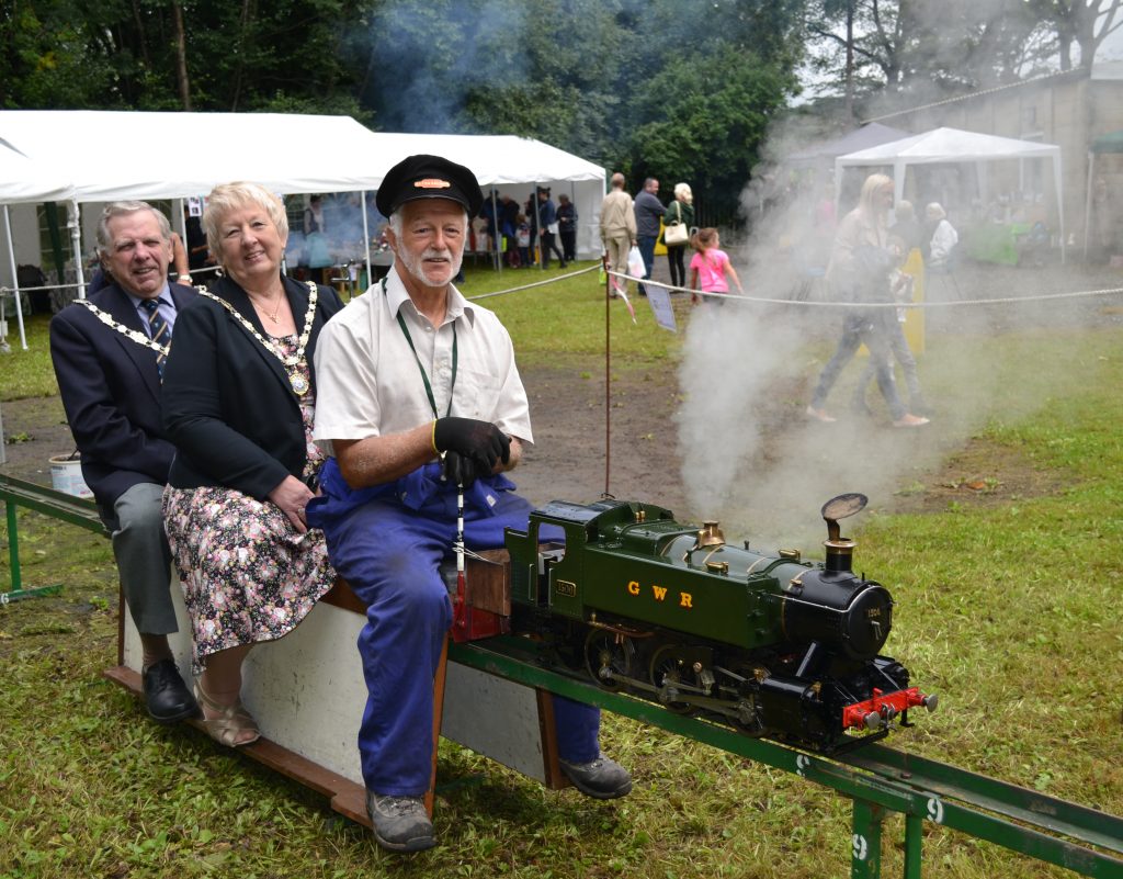 Fun for all as Grotton Gala steams into town - Saddleworth Independent