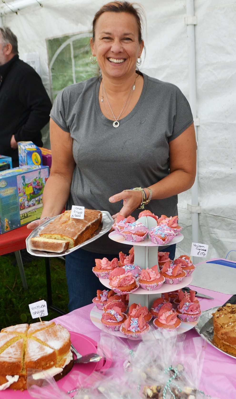 Games and goodies for all at Grotton Gala – Saddleworth Independent