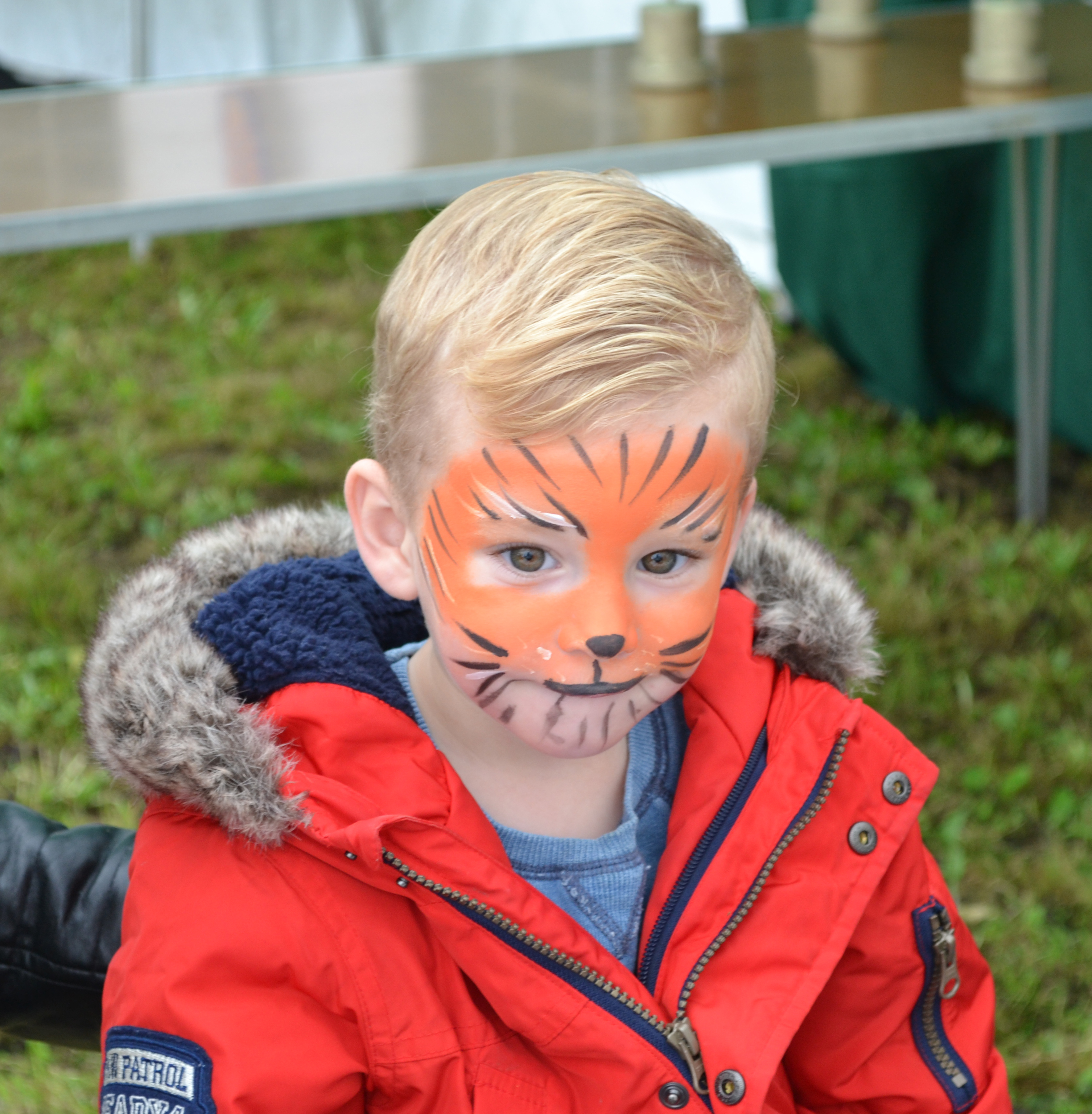 Fun for all as Grotton Gala steams into town – Saddleworth Independent