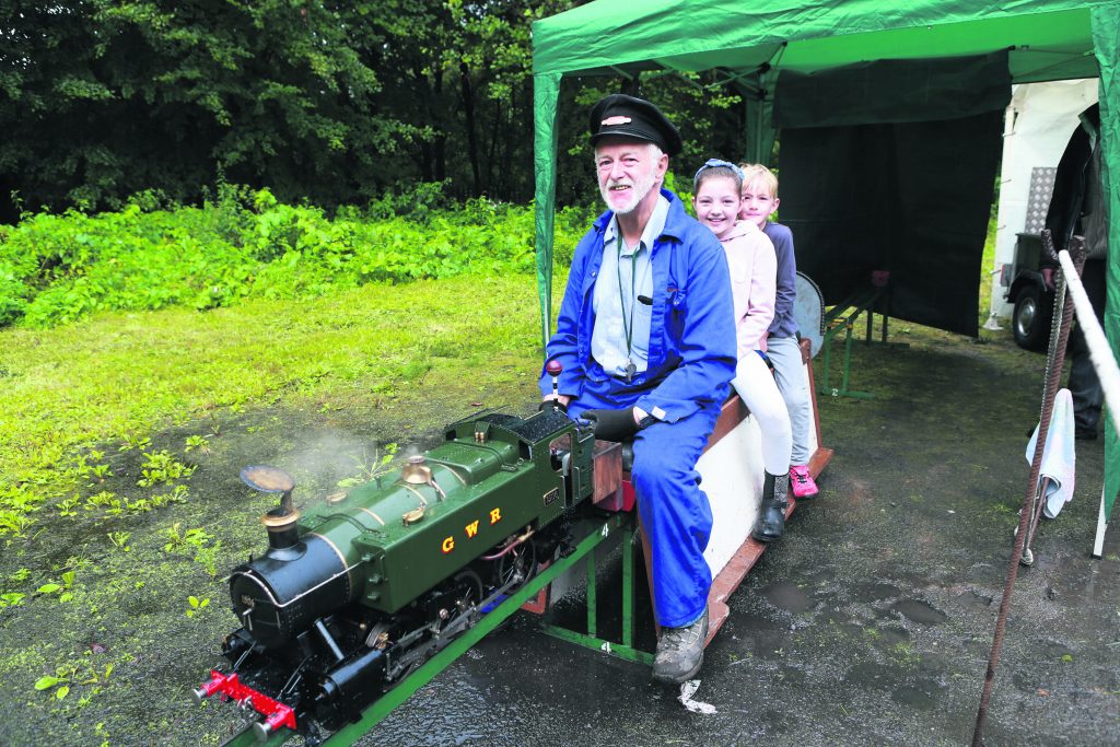 Fun for all as popular Grotton Gala returns - Saddleworth Independent