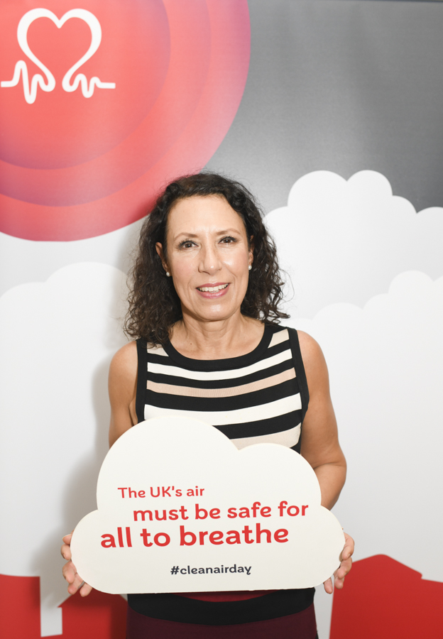 Saddleworth MP backs Clean Air Day for heart health - Saddleworth ...