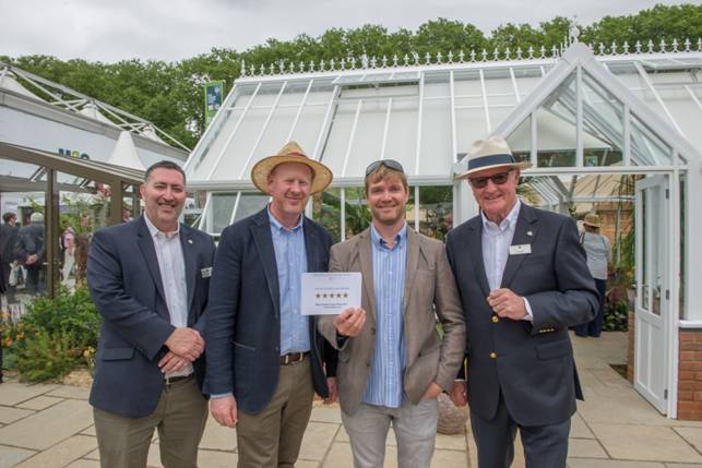 Prestigious 5 star award given to Hartley Botanic - Saddleworth Independent
