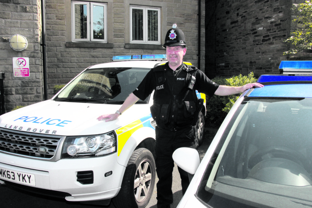 Police officers gather to give surprise send off to popular retiring ...