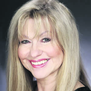 Mother and daughter bring award-winning play to Delph - Saddleworth ...